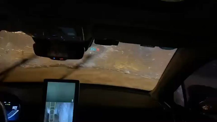 这算比亚迪唐插电式混合动力汽车开启潜水模式吗?