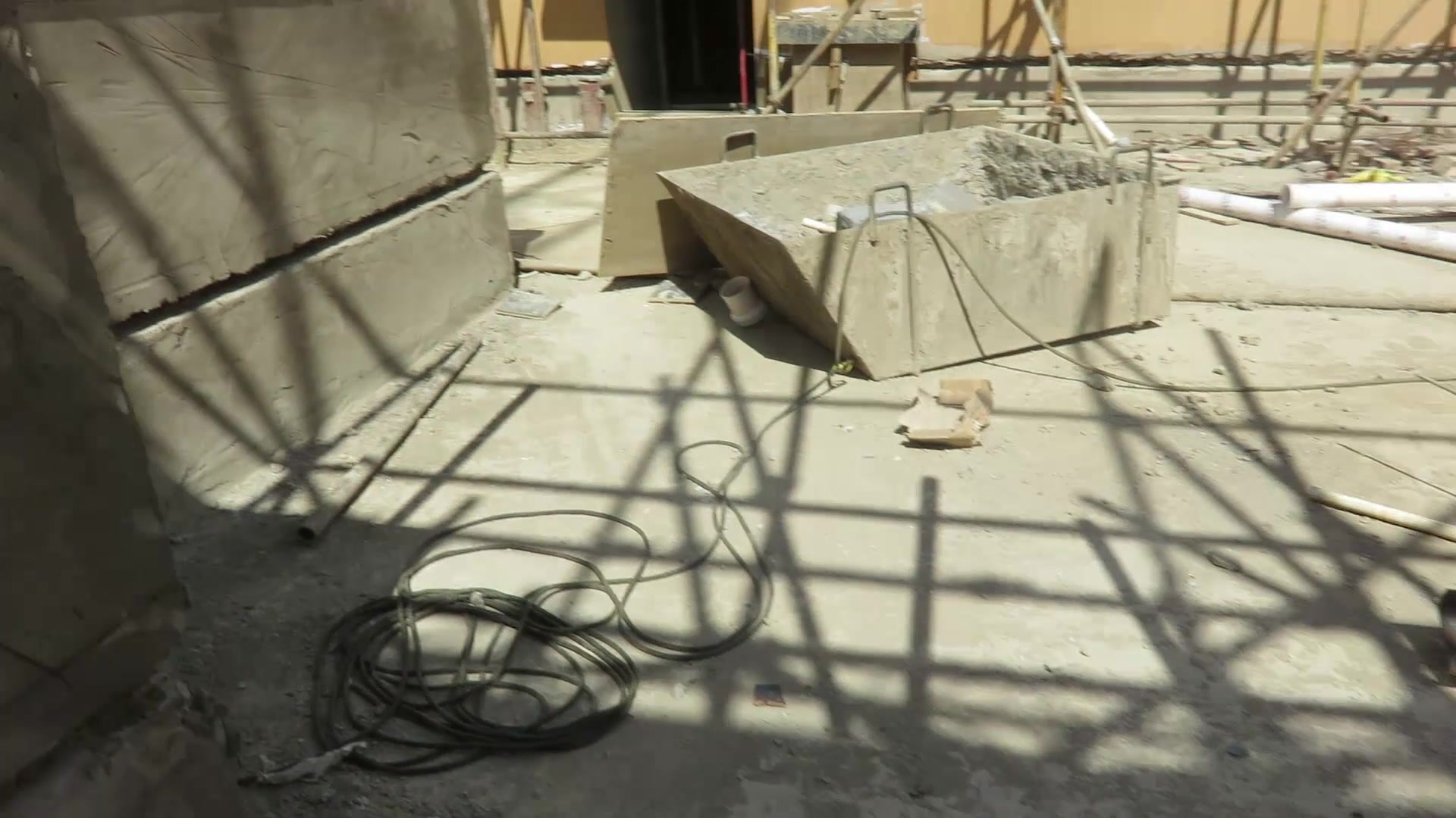 385钢结构焊缝处理