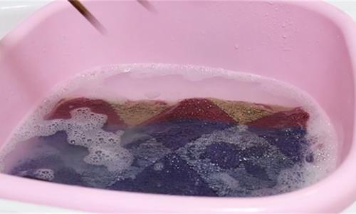 毛巾脏了别用肥皂洗,教你简单妙招,洗的毛巾柔软又干净,涨知识