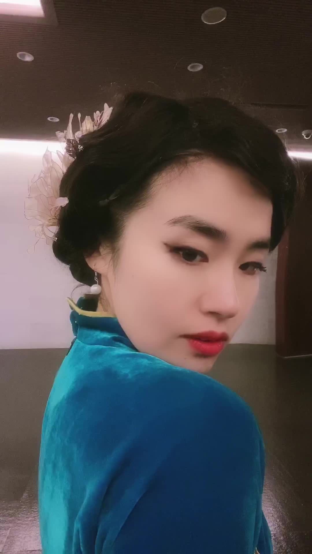 海上生明月,天涯共此时情人怨遥夜,竟夕起相思@iLab兴趣实验室 #古风