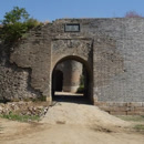 石塔游龙 