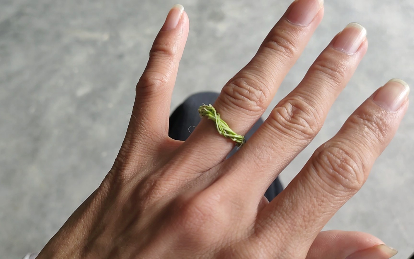 第一次给自己编了个戒指ߒ