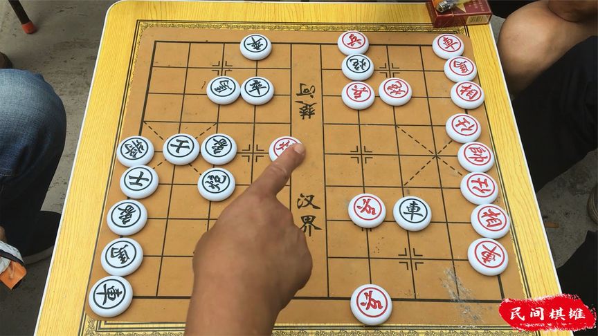 黑棋小伙的双炮双車真是太厉害了,头一次见这么玩的,都说无解