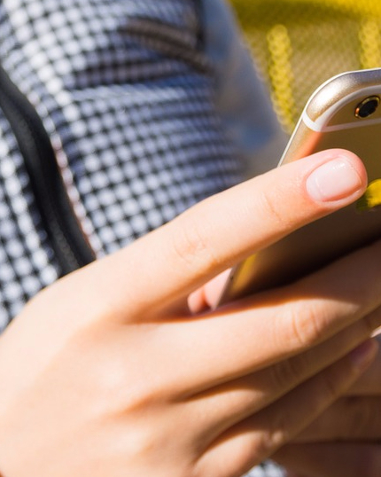 教你这样整蛊好朋友,能收到更多微信红包!