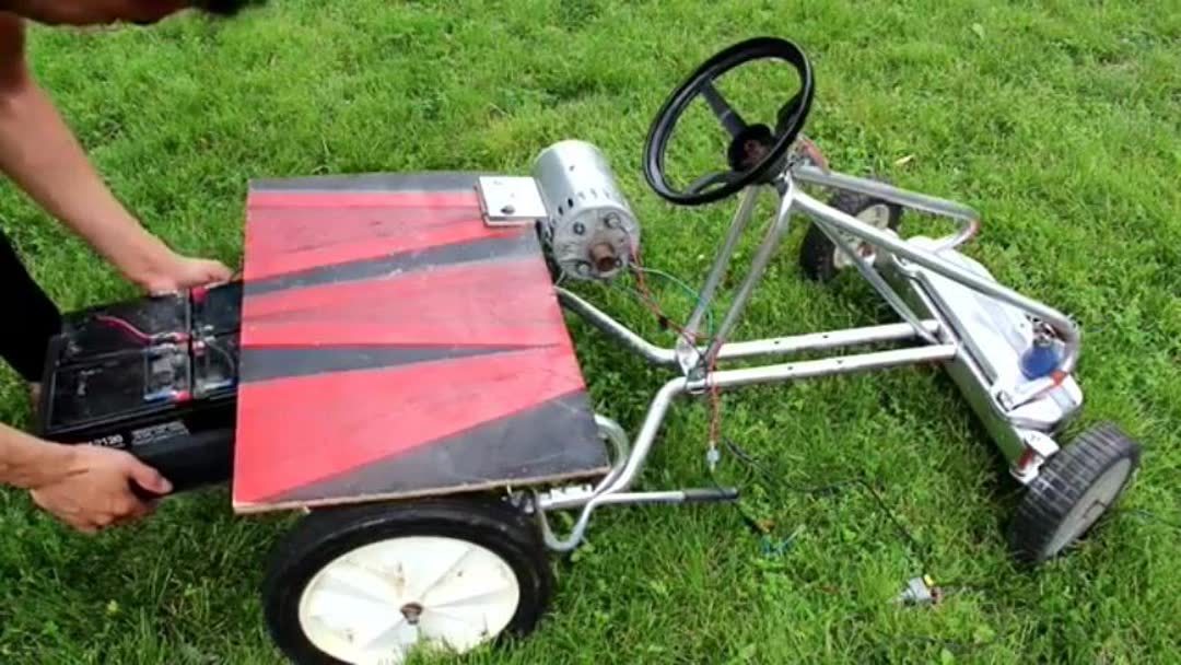 炫酷电动卡丁车,教你在家制作一辆不用蹬就能动的火箭卡丁车!