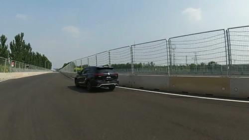 皇冠的7座SUV 陆放能胜过它兄弟么?