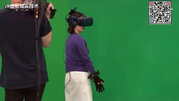 《VR虚拟现实技术帮助母亲与女儿重聚》