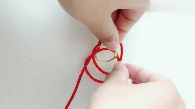 编织小课堂:戒指秒变吊坠,超简单,零基础的姑娘收藏练习咯!