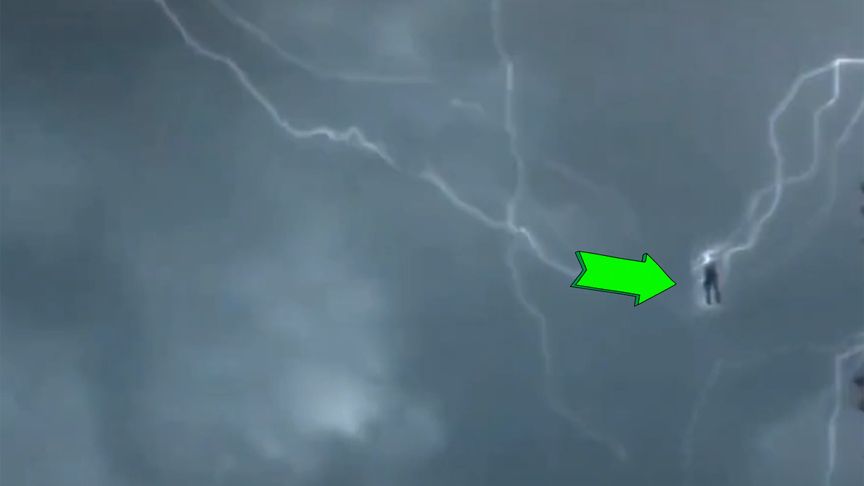 现实版“修仙渡劫”?7个被相机拍到的“超级能力者”!