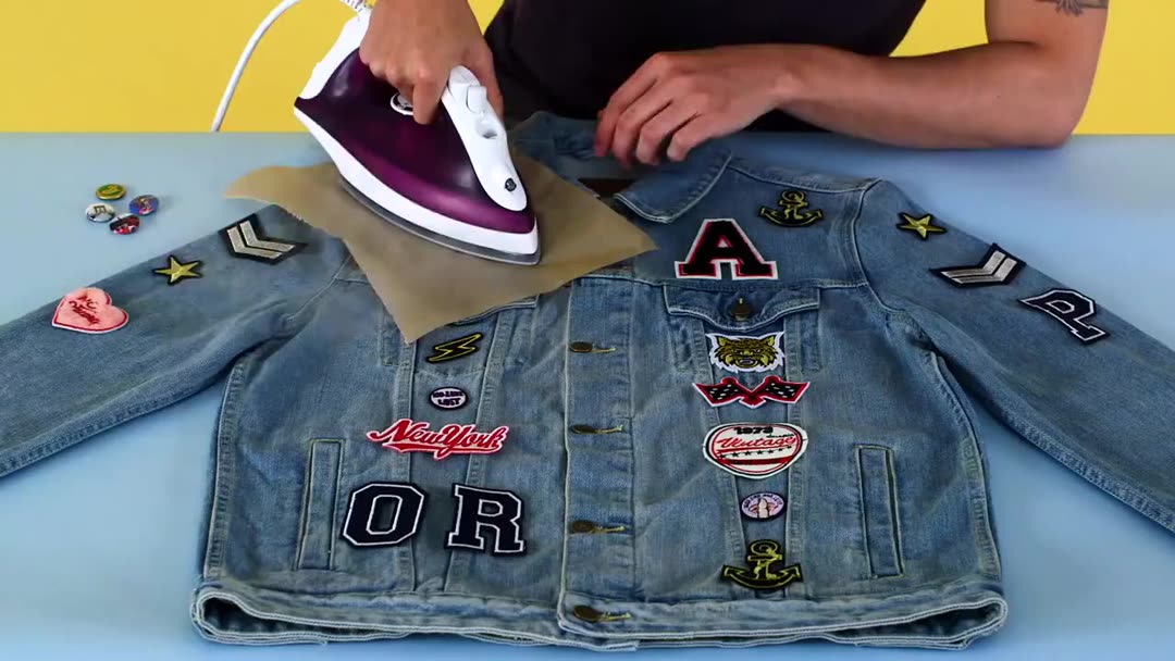 牛仔外套翻新,徽章贴布一贴潮爆了,旧衣新穿就这么简单