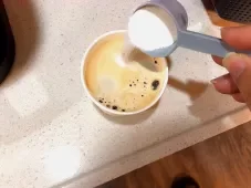 做一杯咖啡,享受慢时光,意式浓缩咖啡的油脂真是爱了
