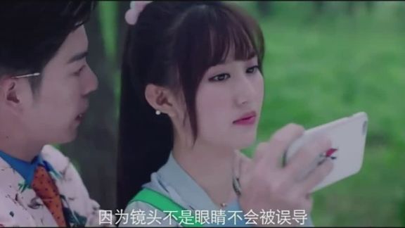 朋友在森林迷路,手机没有信号不要紧,还有一个功能可以带你回家