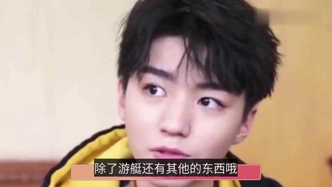 微博之夜场外应援:迪丽热巴选图好,王俊凯霸气,张艺兴不止游艇