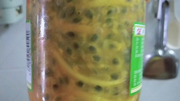 百香果蜂蜜柠檬茶,