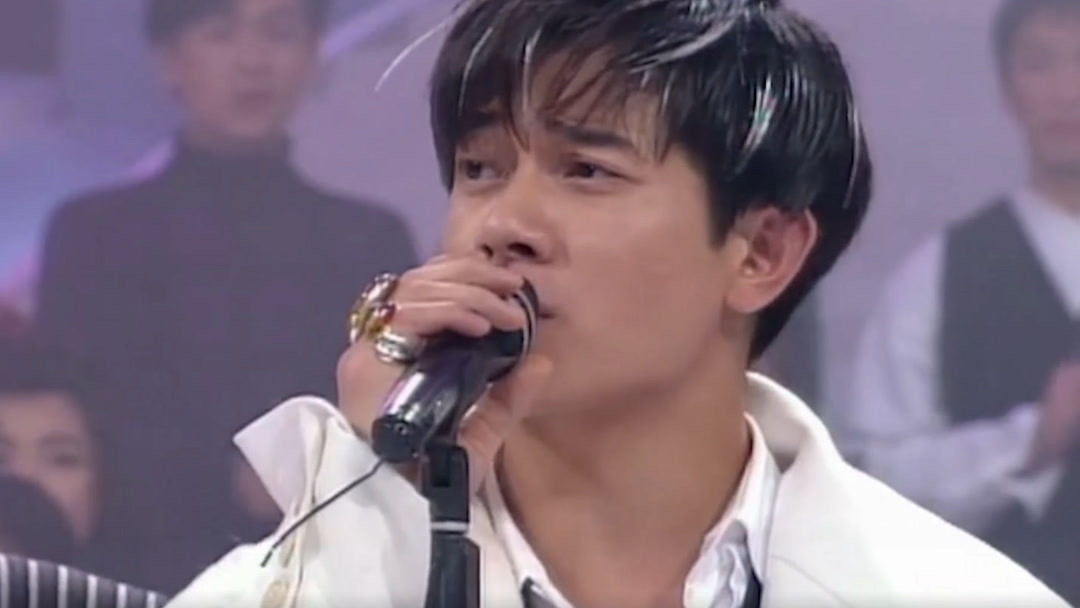 没想到最近很火的“郭富城摇头”,bgm竟是林俊杰12年前的歌曲?