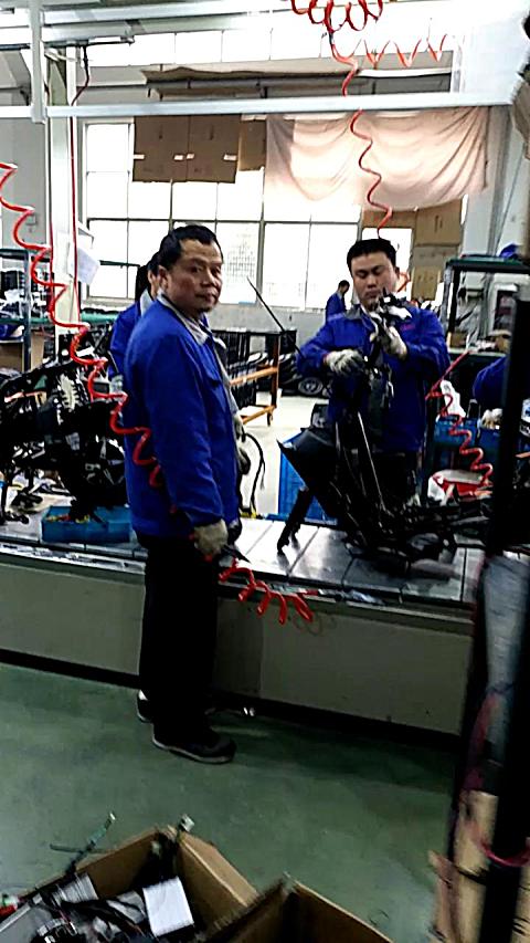 国威集团庆雅电动车生产线生产流程没见过的看看吧ߘ�video_...