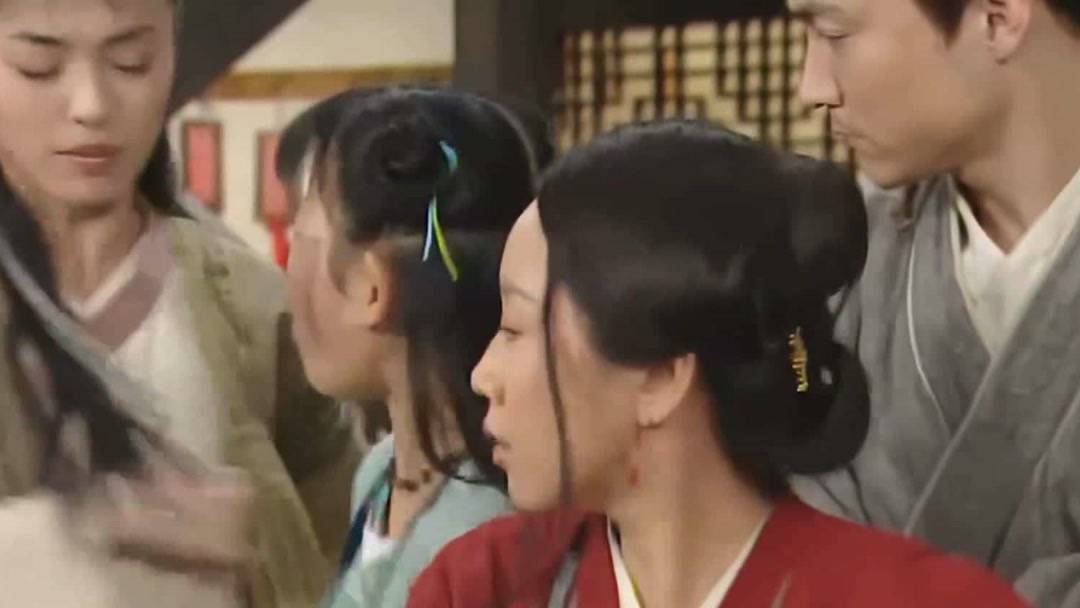 武林外传:佟湘玉找算命先生,结果先生一句话,吓得从凳上摔下