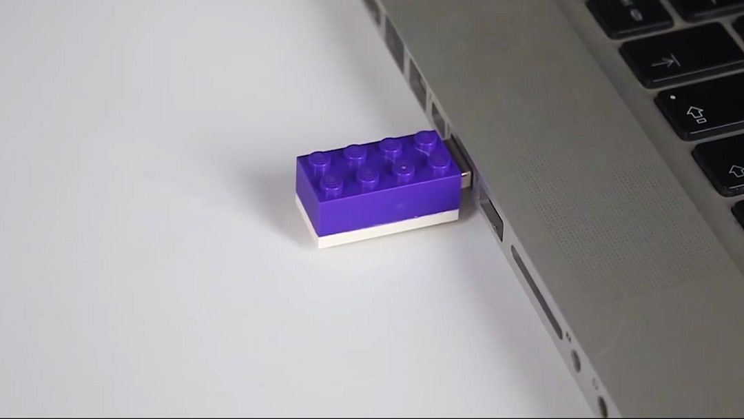 乐高读卡器制作,给孩子一个小玩具吧,不一样的玩具