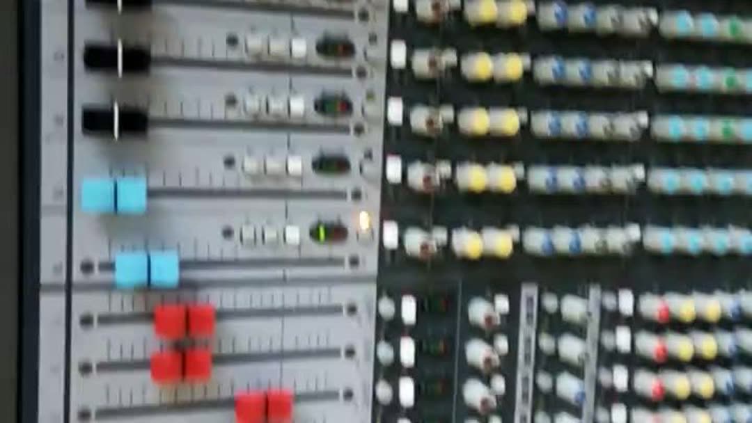 艾伦赫赛GL2400调音台