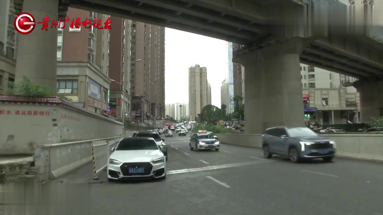 双开门变单开门,中介公司态度让人气愤房东:我的冰箱去哪了?