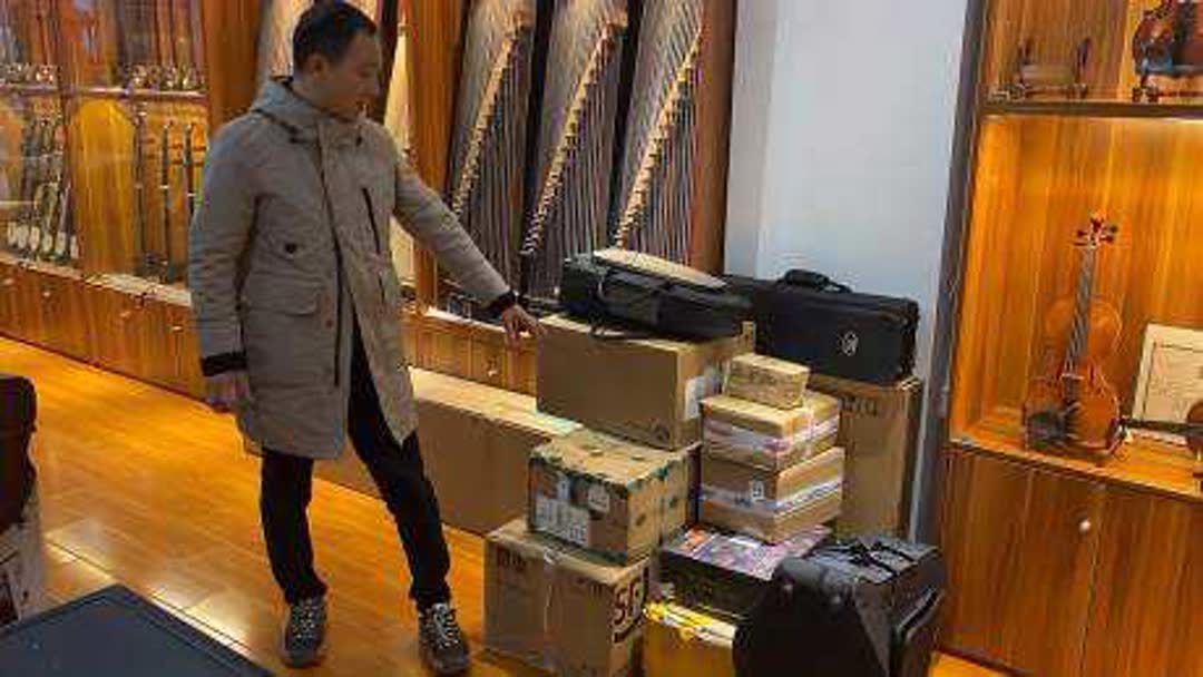 网友维修萨克斯、小号、单簧管订单多,请耐心等待,必须保证质量