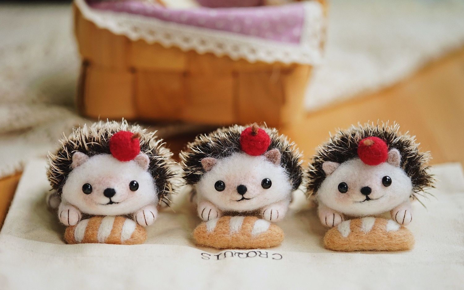 姐姐羊毛毡:面包小刺猬视频教程