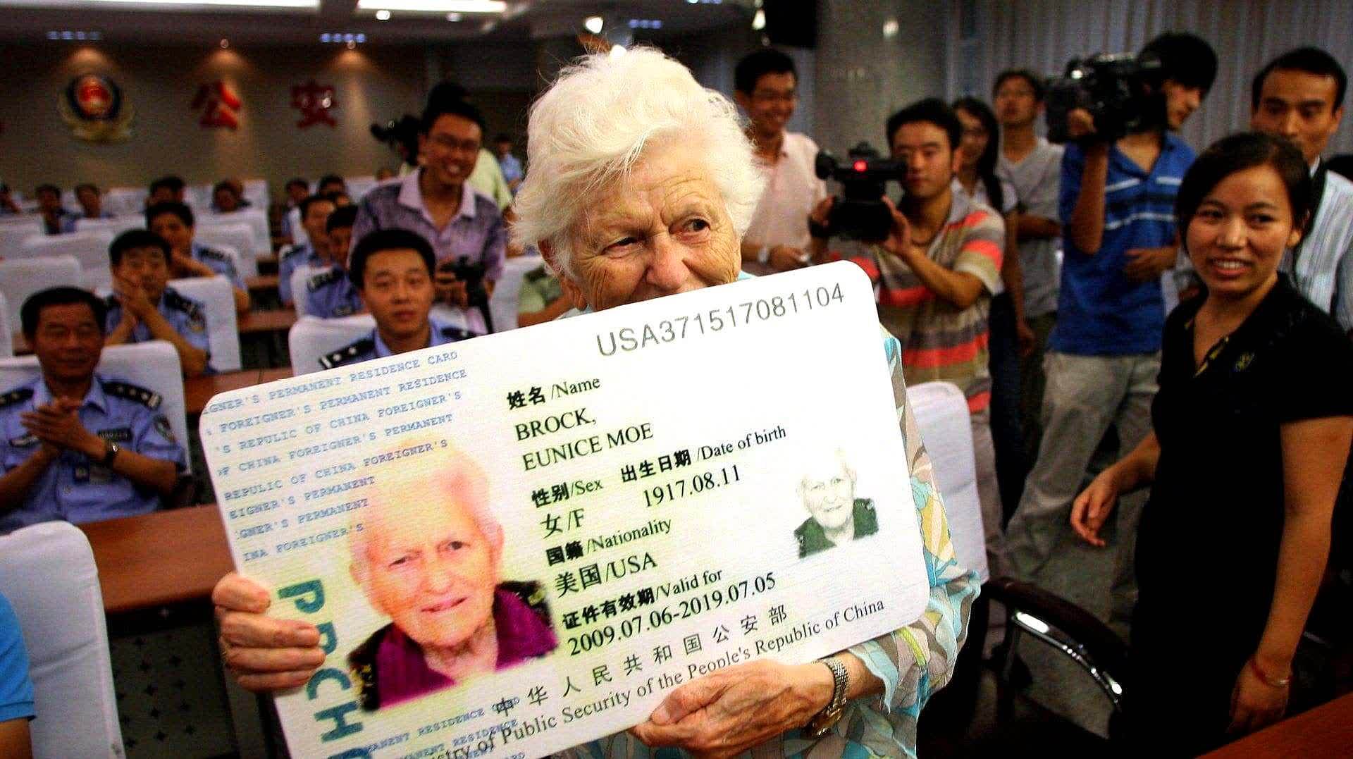 为什么说中国绿卡是世界上最难拿的绿卡?看完可算知道了