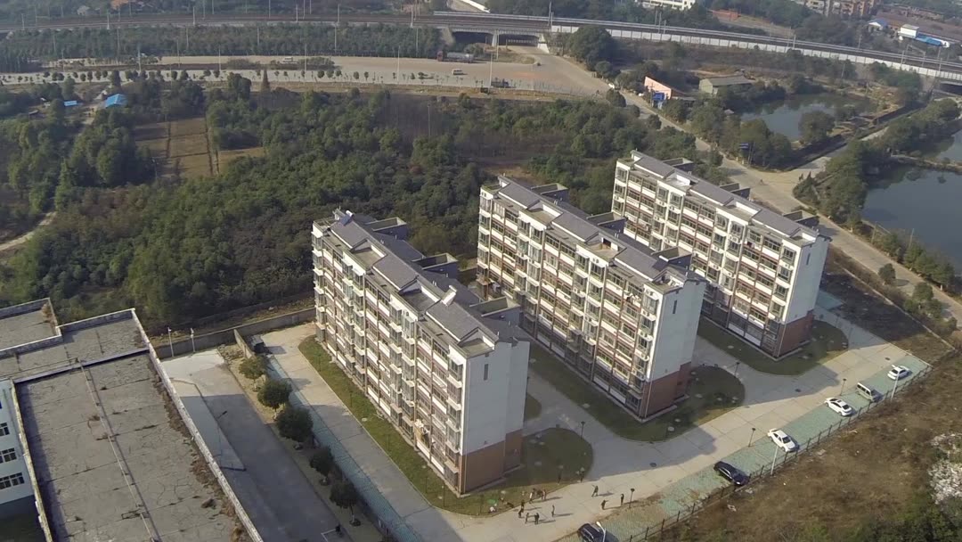 江西青年职业学院