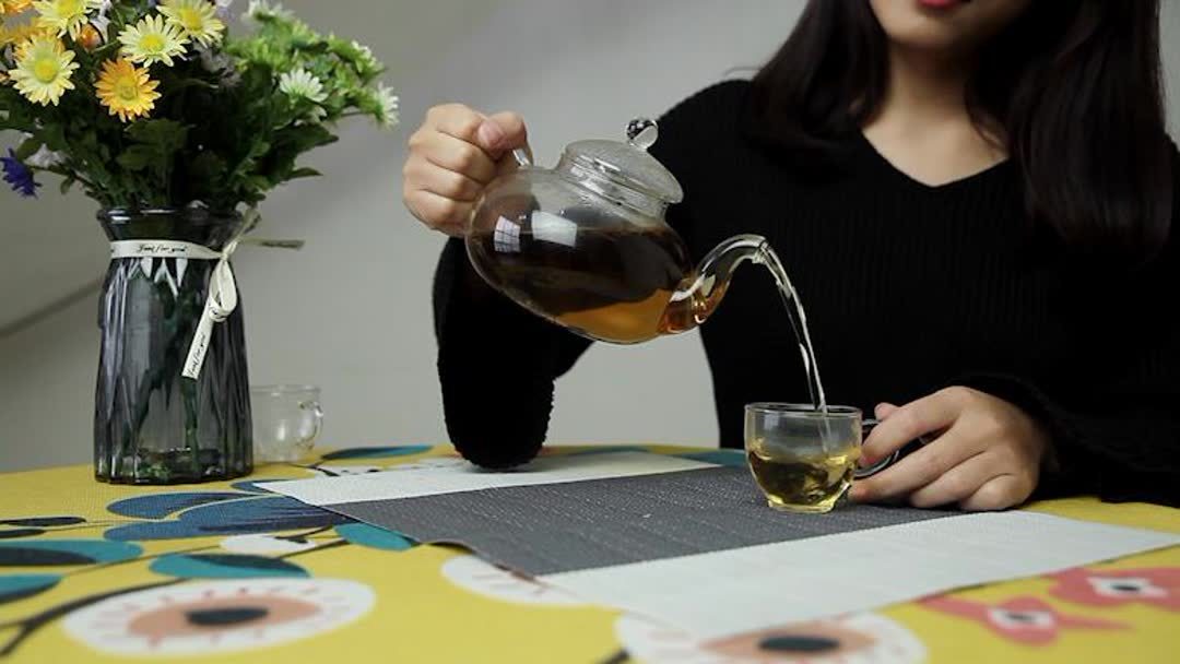 白开水是天然“长寿水”,但这2个时间最好别喝,可能会损伤身体