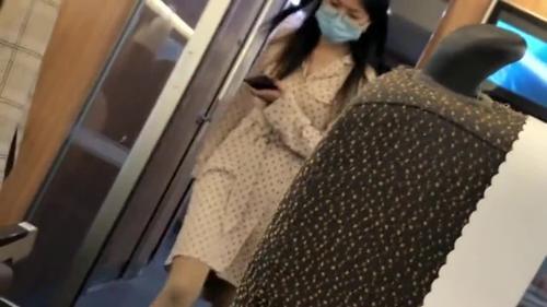 朋友们,我就想问一下,高铁上为啥有这样的门?