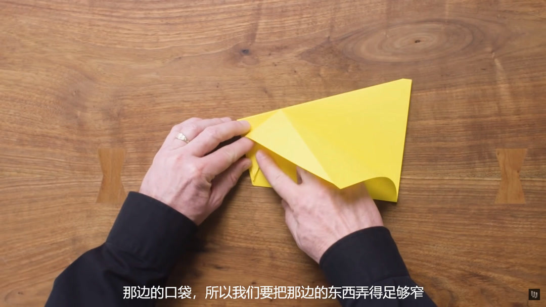 John Collins世界纪录最远和回旋镖纸飞机制作方法