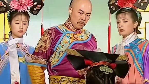 还珠格格:小燕子被容嬷嬷欺负,怎料皇上大怒,直接杀容嬷嬷