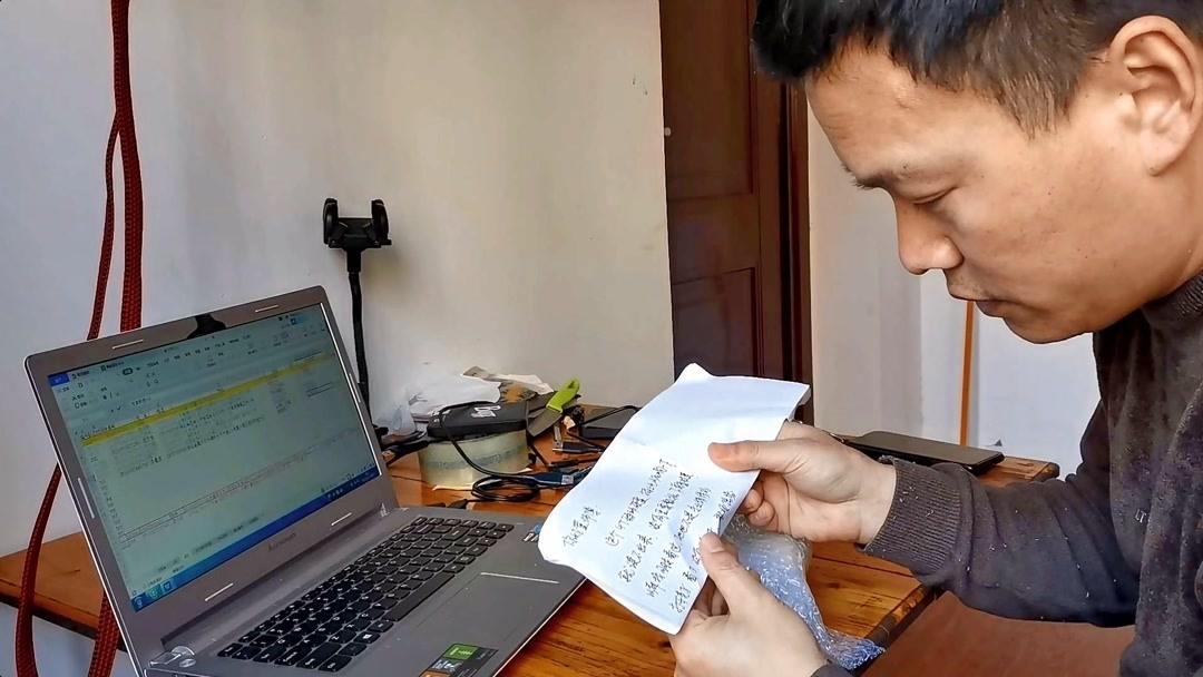 今天拆两个4T移动硬盘看看什么问题