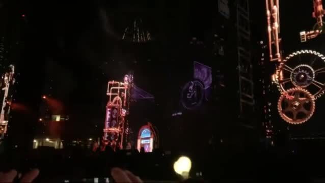 2020周杰伦新加坡演唱会,现场版《爱在西元前》