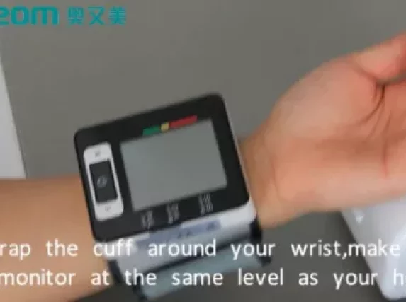 奥又美U60CH 腕式血压计的使用方法