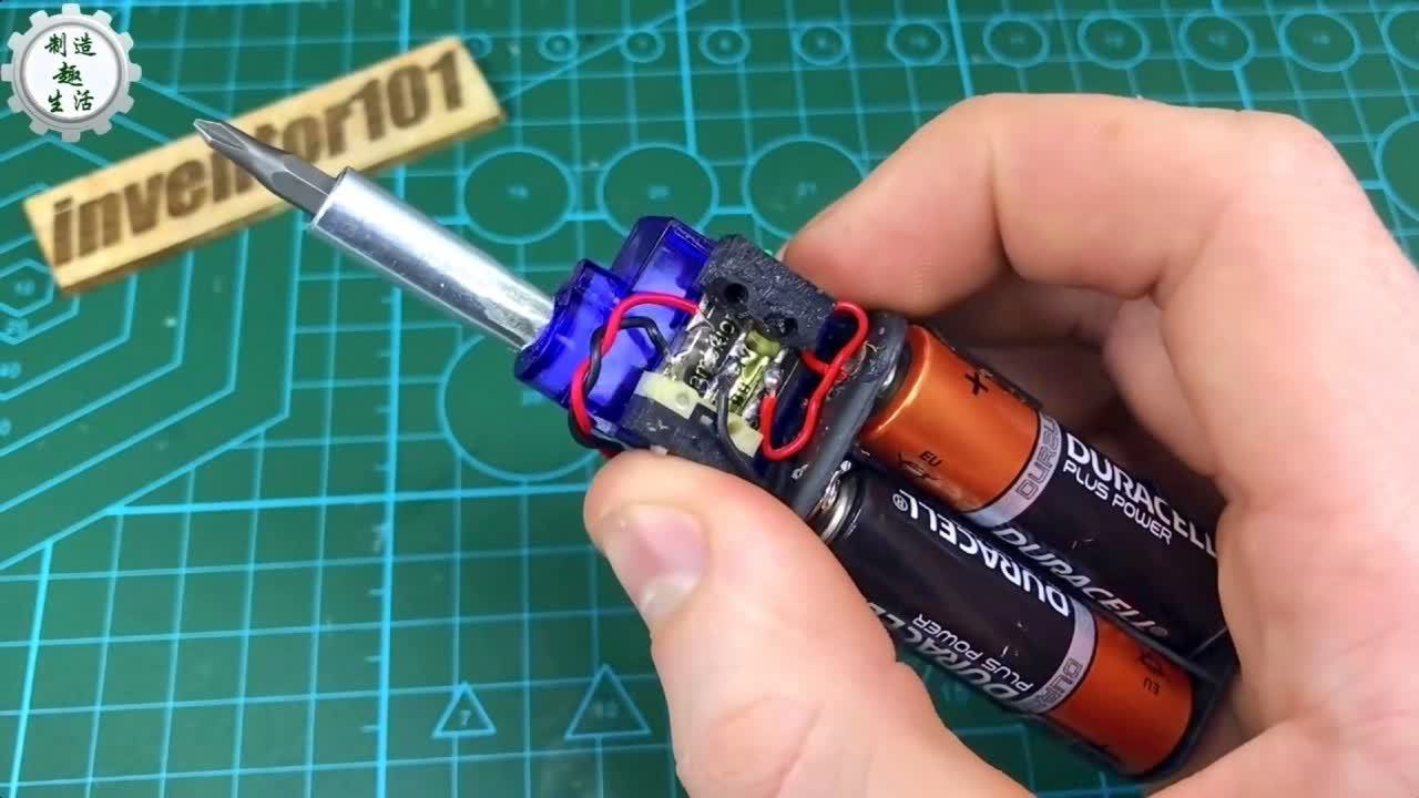 做了把电动螺丝刀,平时拆拆小东西什么的也够用了