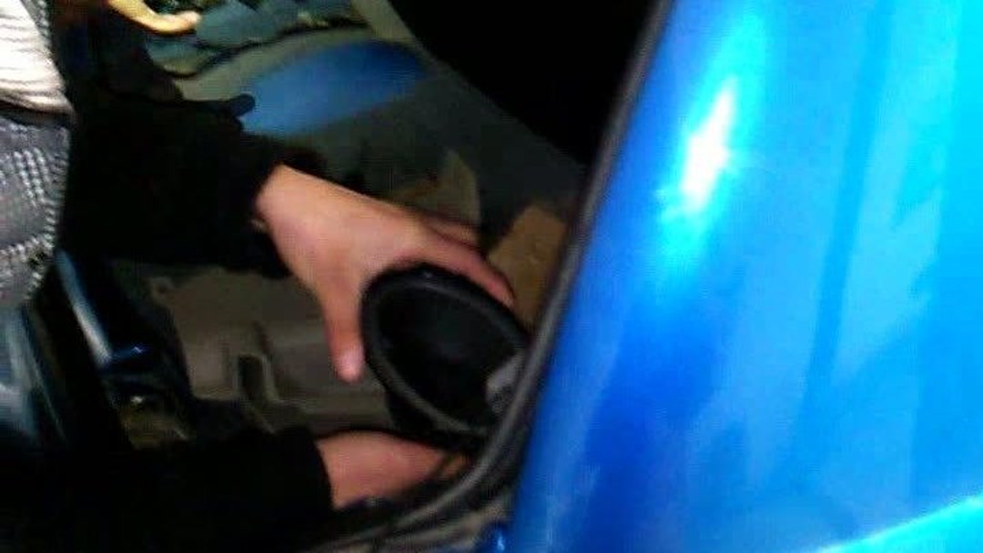 山东阳光汽车美容培训--电器加装实训片段