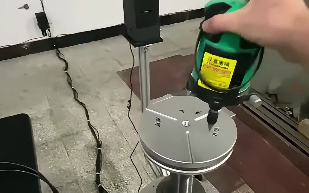 激光标线仪校准装置