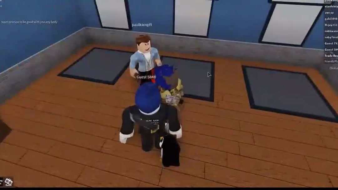 小飞象解说 小飞象Roblox杀手模拟器变成躲猫猫大作战成为