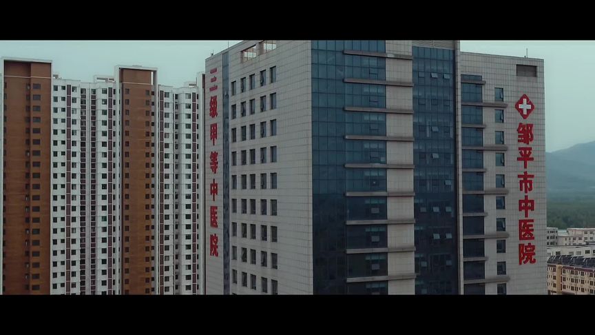 #医护日常 四方手术间,三尺无菌台,术中一抹绿,无影灯下情