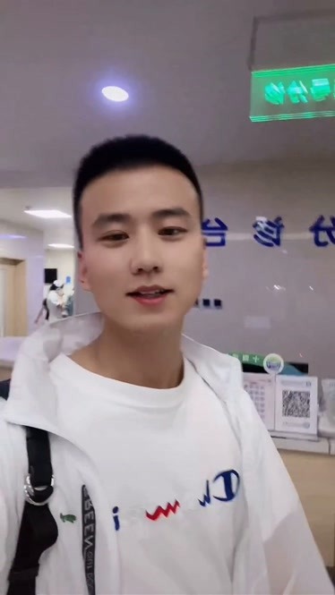 记录昨晚夜班:抢救12个,生活过的就是心情,活的就是心境,心情好,人生...