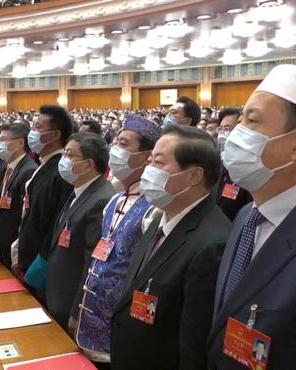 【现场视频!人大会议闭幕会全体唱国歌】11日上午,十三届全国人大...