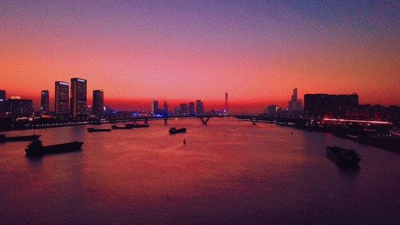 “我愿意一直这样,变成你爱的模样。” #广州 #广州塔 #航拍