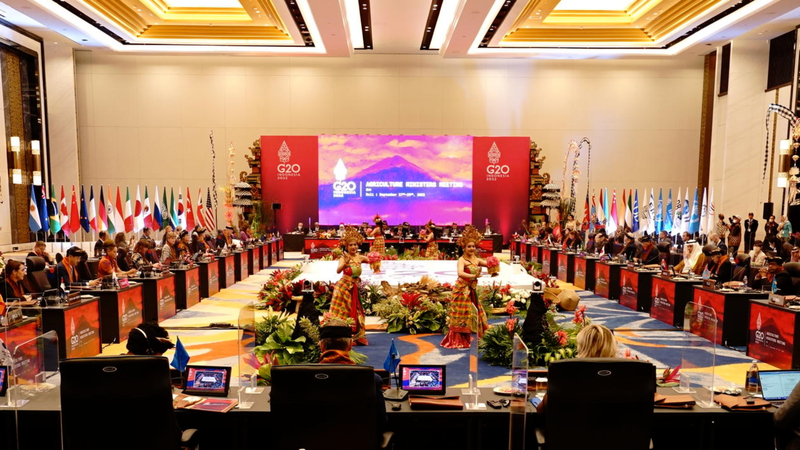 俄外长就“美俄领导人”会晤表态,拜登公开回应:无意与普京会面