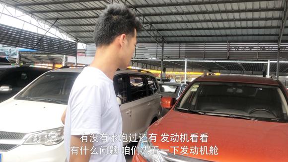 桂林二手车市场,车商说什么也不让陈仔拍摄!