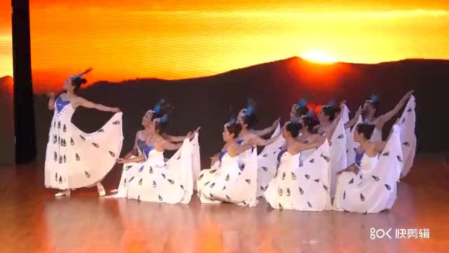 由我编排的排舞《有一个美丽的地方》
