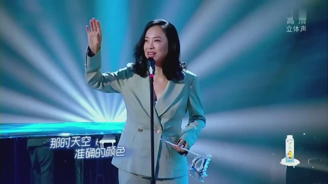 黄绮珊甜美的声音容易将人带入到歌曲中,这也许就是歌手最高境界