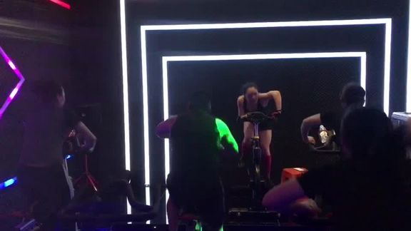 动感单车互动神曲