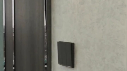 木饰面与格栅搭配的安装效果实拍场景