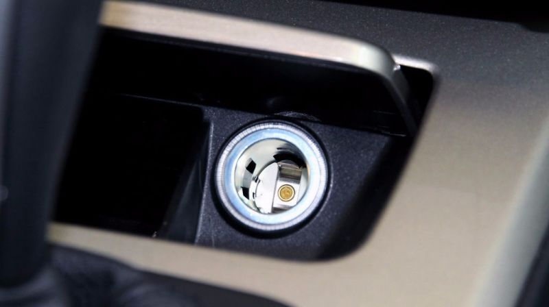 汽车上的点烟器你们知道如何正确使用吗?千万别不知道